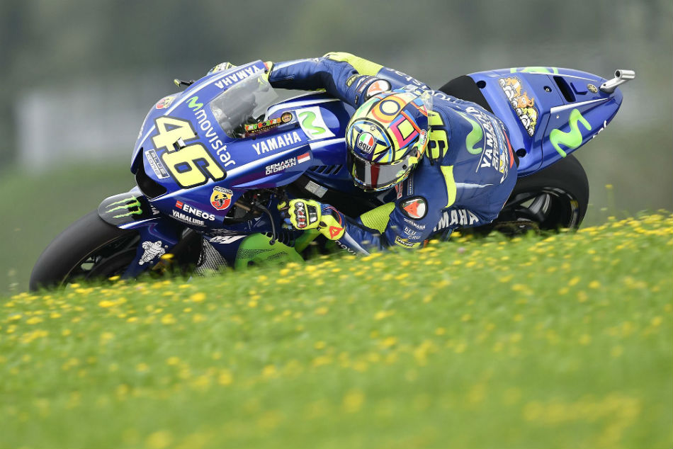 Rossi to attempt Aragon return on one leg - myKhel