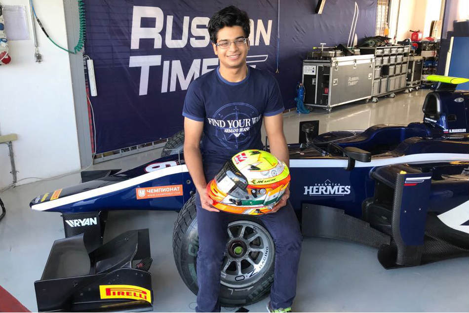 Arjun Maini tests with F2 champions Russian Time - myKhel