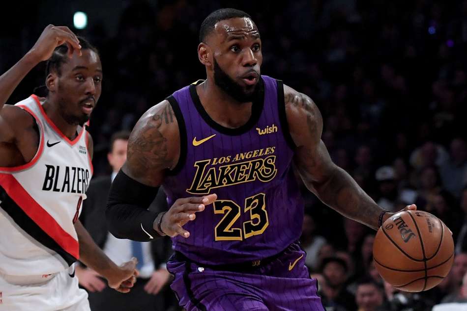 NBA: LeBron passes Chamberlain for fifth on all-time scoring list - myKhel