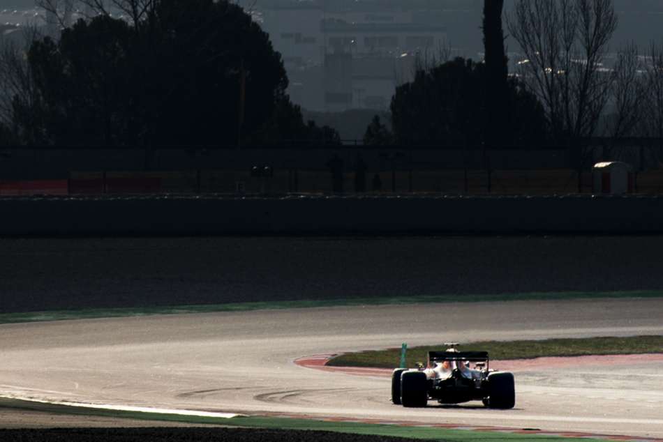 Bonus point to be awarded for fastest lap in F1 - myKhel