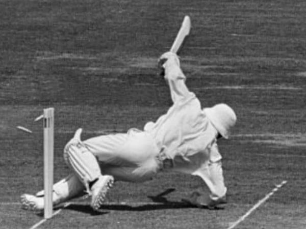 When Roy Fredericks got hit wicket in the 1975 final - myKhel