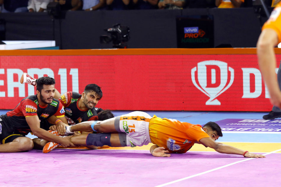 Pro Kabaddi League 2019: Puneri Paltan beat Bengaluru Bulls, end home ...