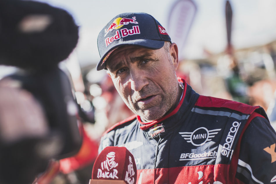 Dakar Rally 2020: Peterhansel wins stage 4, Al Attiyah 2nd - myKhel