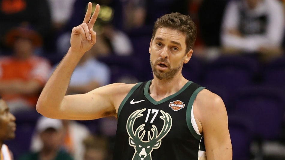 Gasol attracted by final season with Lakers or Barcelona - myKhel