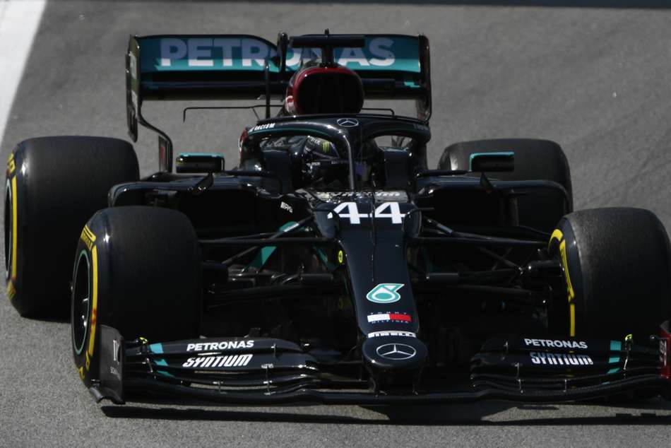 F1 2020: Hamilton extends lead with fourth straight win in Spain - myKhel