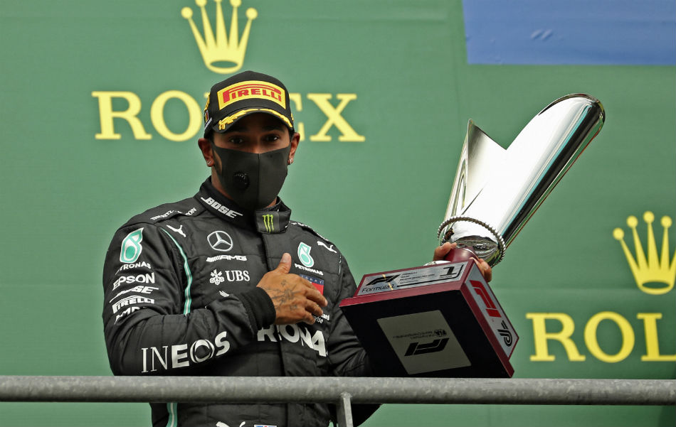 Seven-time F1 champion Lewis Hamilton wins BBC's top sports prize - myKhel