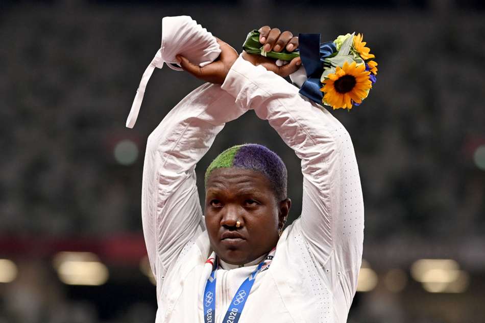 Tokyo Olympics: Games chiefs step up investigation into Raven Saunders ...