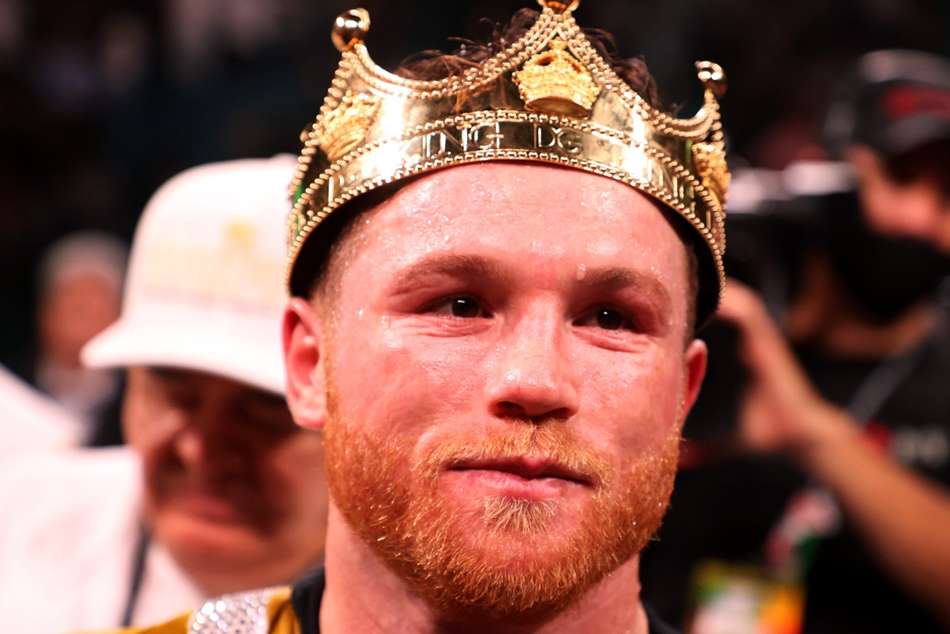 WBC approves Canelo's bid to chase title in fifth weight class - myKhel