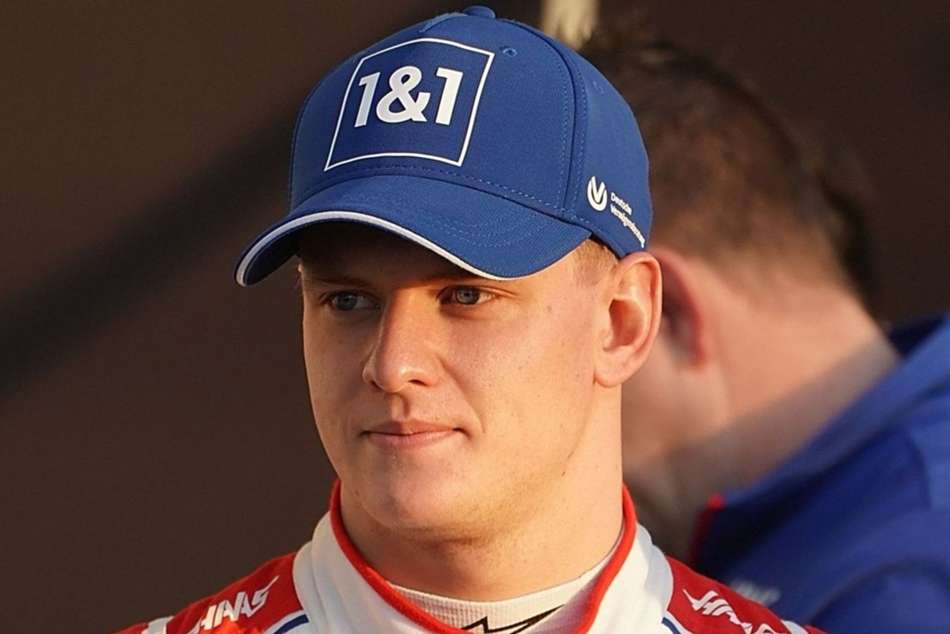 Russian drivers avoid FIA ban, will be able to compete as neutrals - myKhel