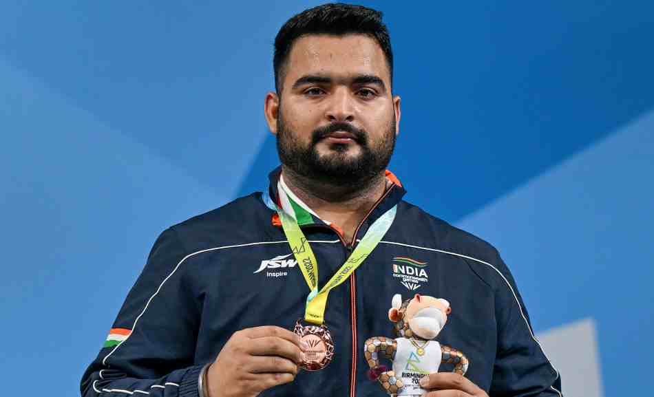 Lovepreet Singh: From tailoring shop to Commonwealth Games ...