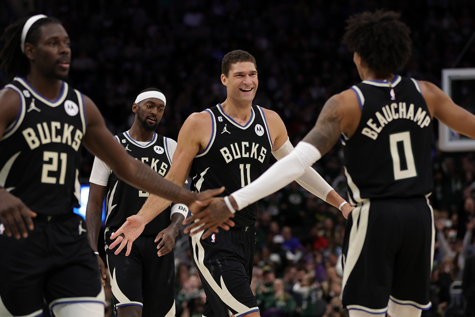 NBA: Bucks extend franchise-record run without Giannis, under-fire Nets ...