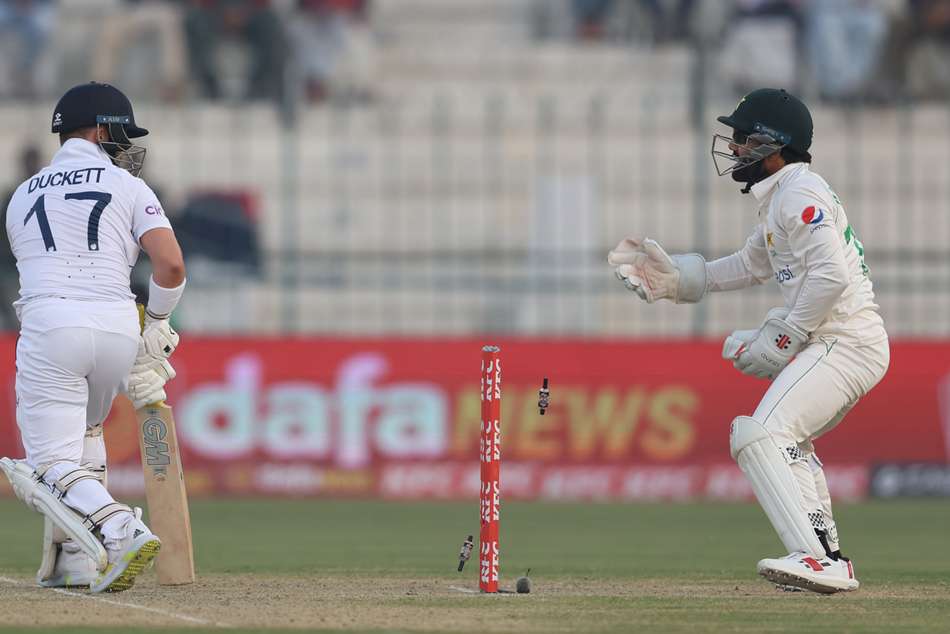 Duckett and Brook put England on top despite Abrar Ahmed 10-wicket feat ...