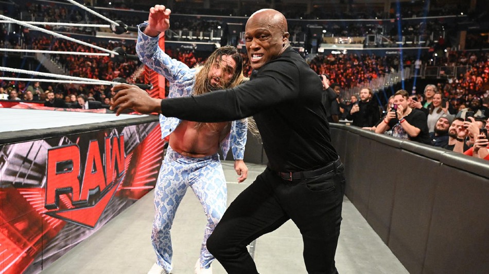 WWE Monday Night Raw results, recap and highlights: December 5, 2022 ...