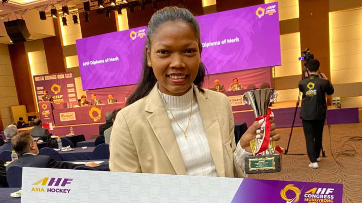 Salima Tete honoured with AHF Emerging Player of the Year Award for 2022 - myKhel