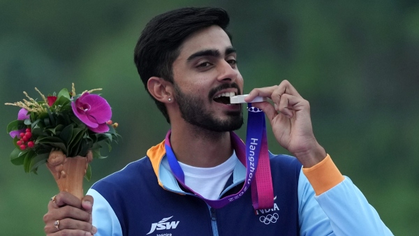 Asian Games 2023: Anantjeet Singh Naruka Wins Historic Skeet Silver ...
