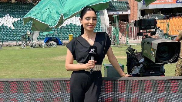 Who is Zainab Abbas? Know all about Pakistani TV presenter who has been deported from India - myKhel